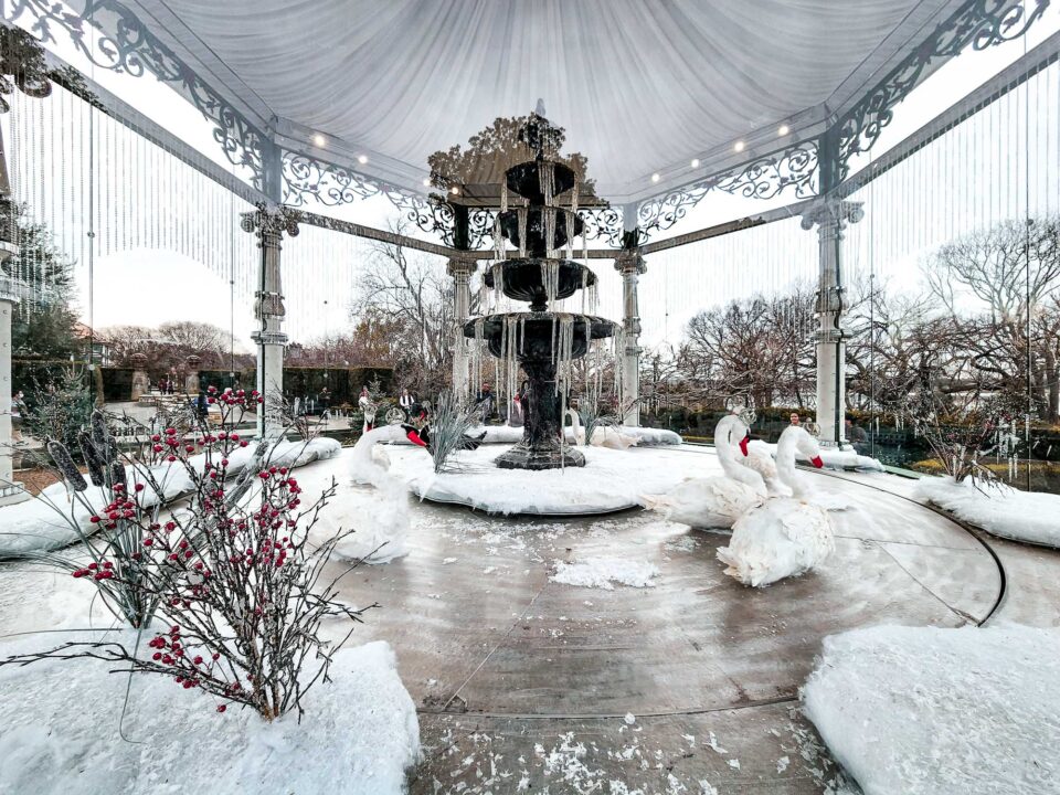 18 Must-See Holiday Attractions in Dallas for Christmas Cheer