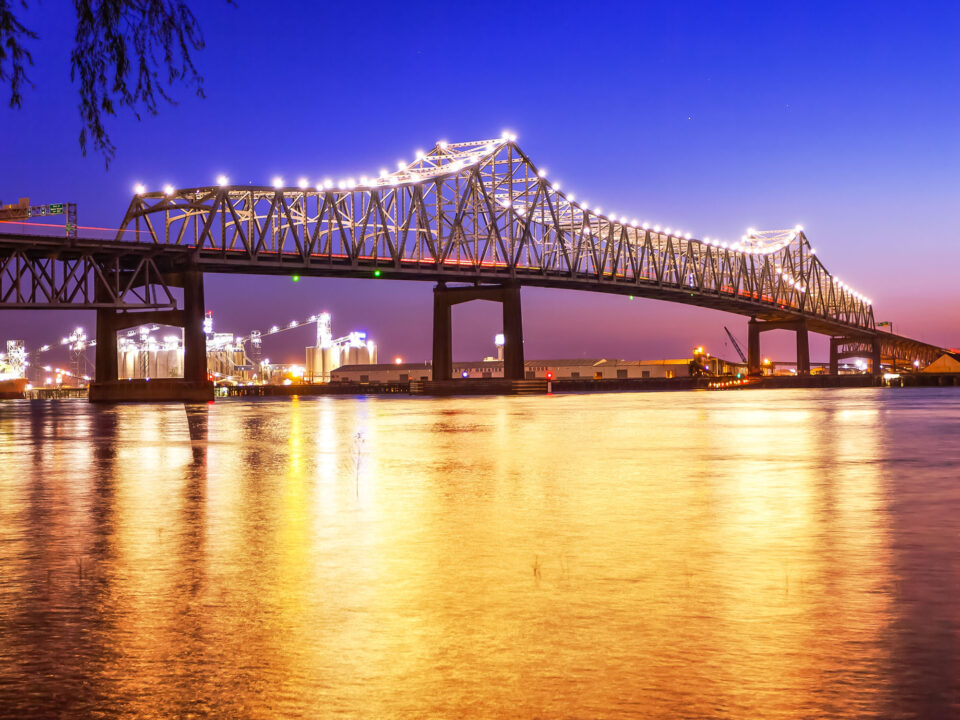 10 Amazing Stops on the Dallas to New Orleans Road Trip