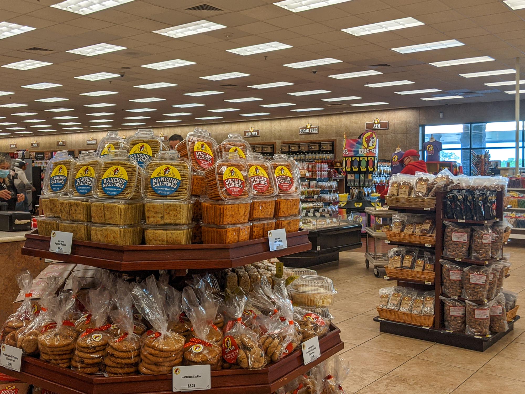 15 Go-to Snacks to Buy at Buc-ees - Not your average gas station!