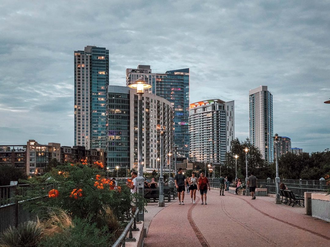 How to get from Houston to Austin and vice versa