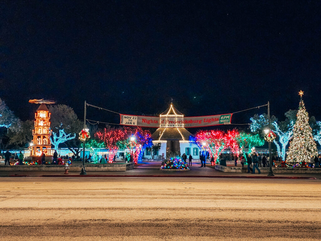 10 Best Things to do for Christmas in Fredericksburg, Texas